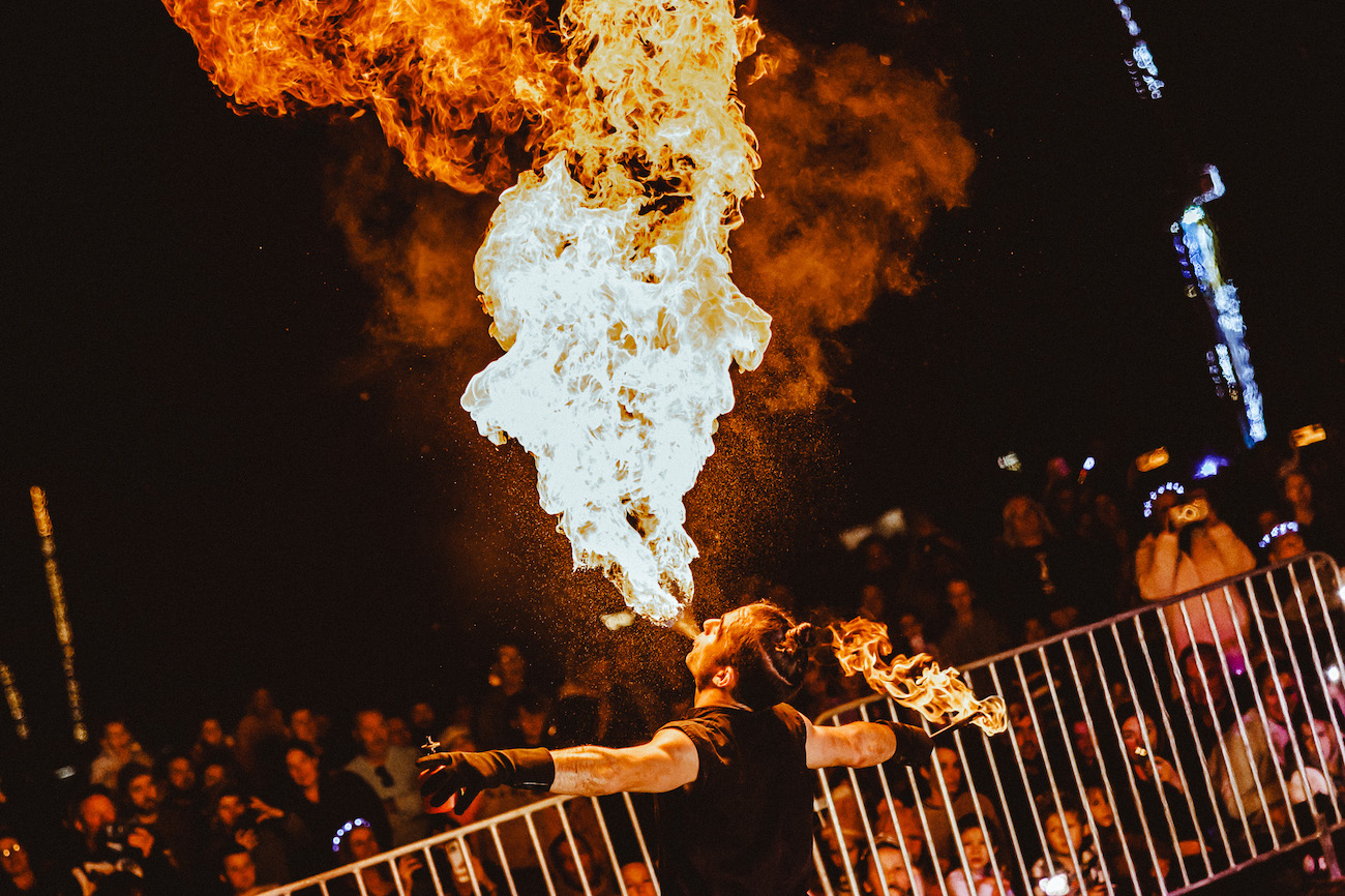 Specialty Acts | Roving Characters | Energy Entertainments
